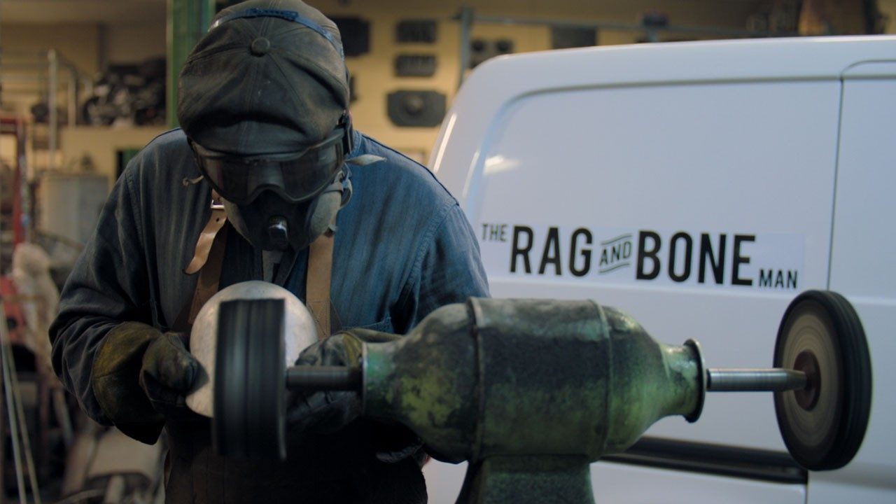 Commercial Vehicles, Vans & Trucks | Nissan